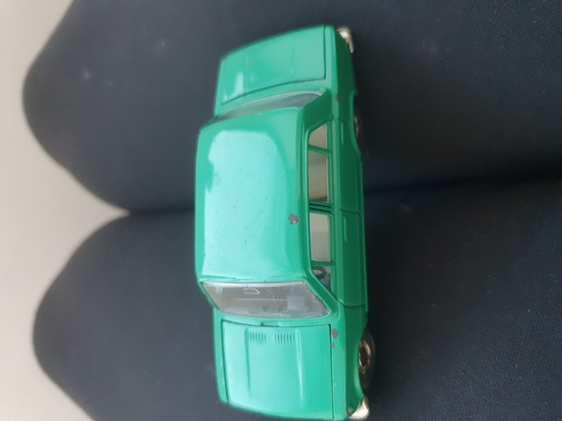 LADA 1200 Vaz-2101 A9 USSR NOVOEXPORT Tantal 1979