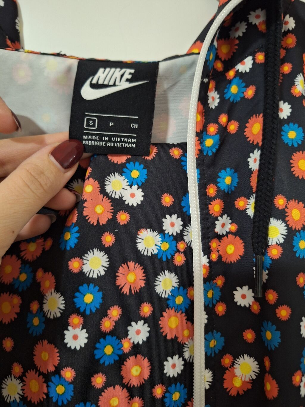 NIke helanke i suskavac