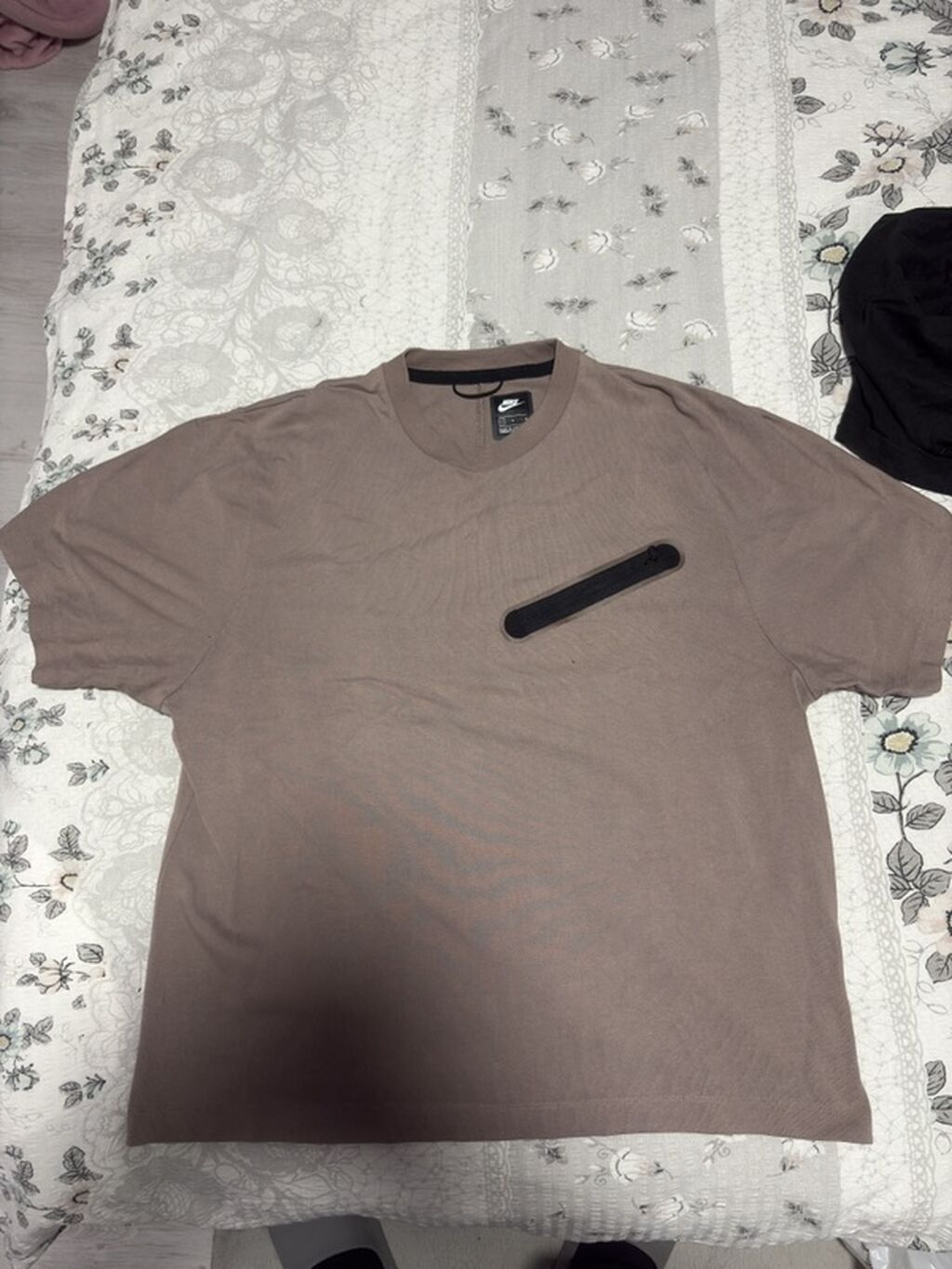 Men's T-shirt Nike, bоја - Braon