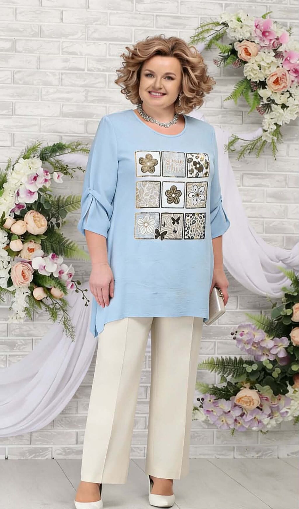 Bluze za punije Cena 1700 Vel. Do 4xl V13
