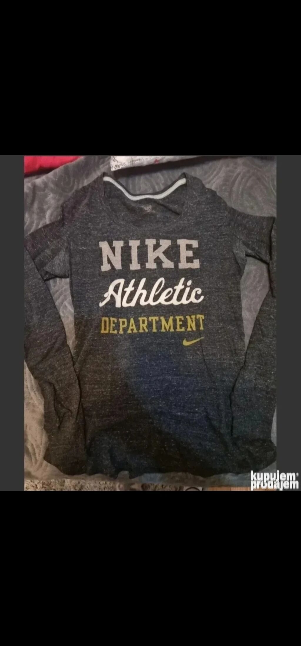 Nike malo duža bluza, S vel. Nike dukserica sa dugim rukavima – model