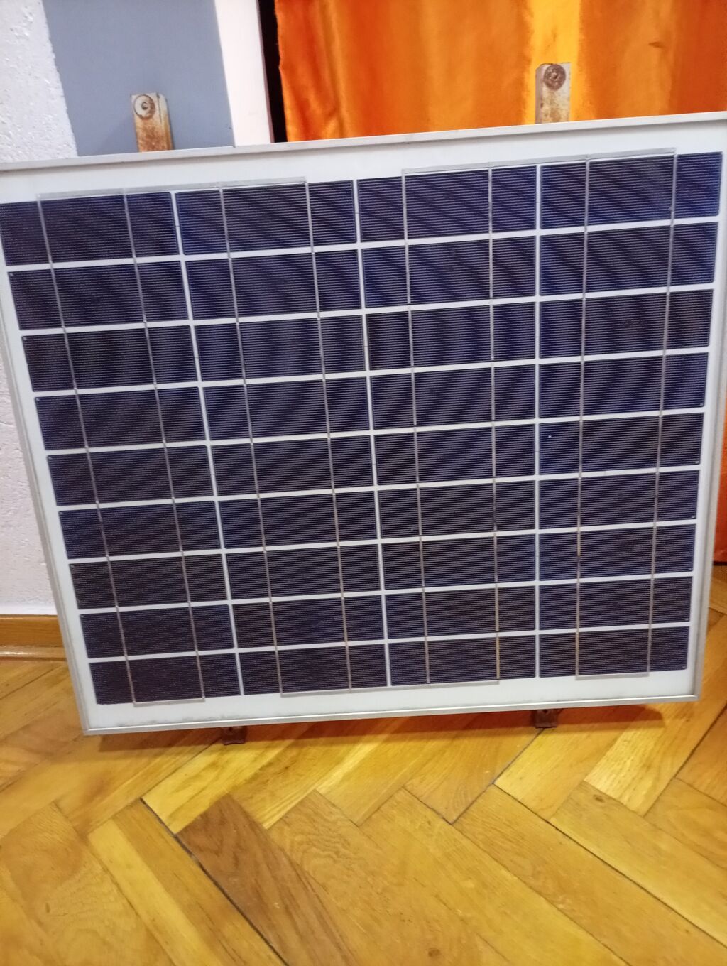 Solarni panel – polikristalni - Tip: polikristalni fotonaponski panel