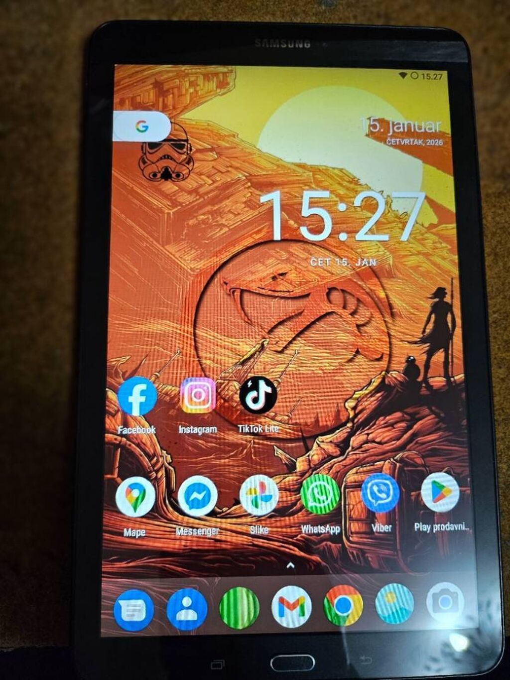 Samsung Galaxy Tab A 9.7 (model SM-T560) - Ekran: 9,7 inča - Interna
