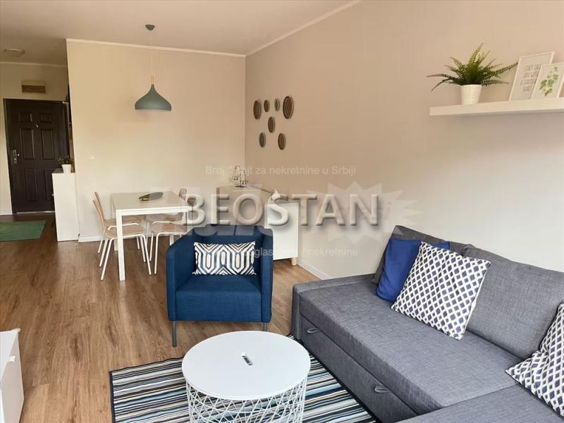 Novi Beograd - Stari merkator #66013
800 €