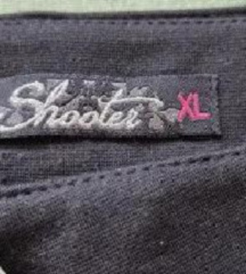 Shooter pantalone, vel L; ptt gratis