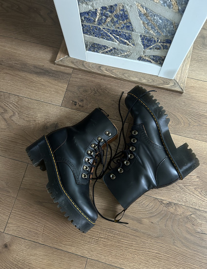 Dr Martens Leona original cizme