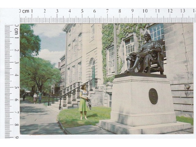Statue of John Harvard, Cambridge, Massachusetts