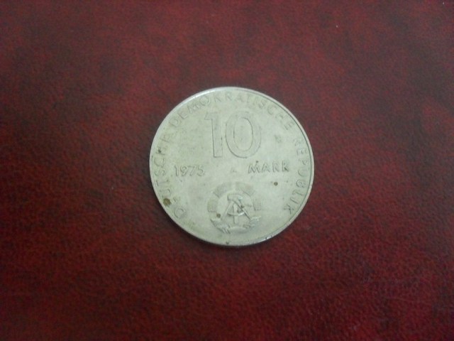 10 DDR MARK 1975.