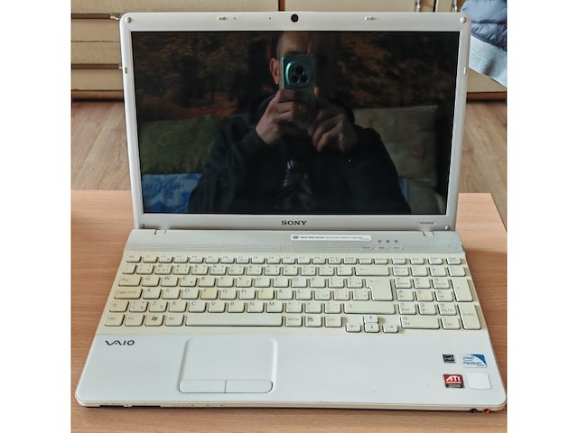 Sony VPCEB3E1E PCG-71213M