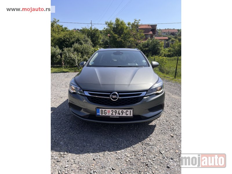 Opel Astra k