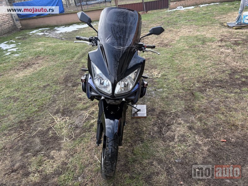 Suzuki V Strom 1000