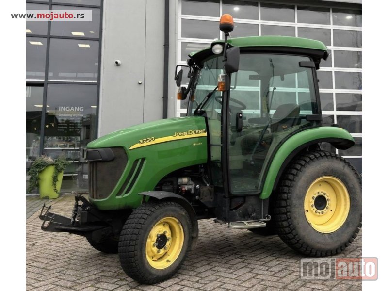 John Deere 3720 4x4