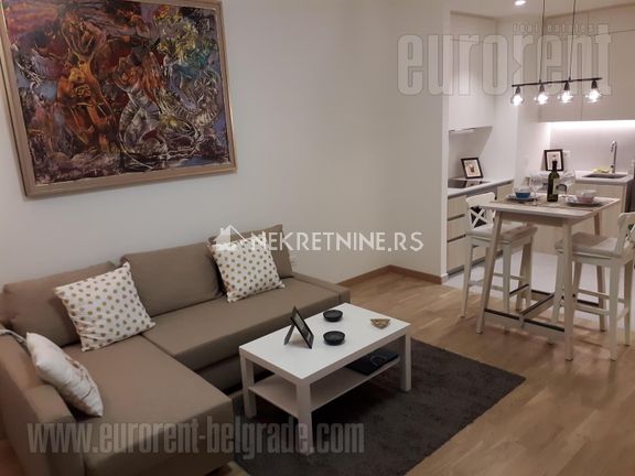 #40410, Izdavanje, Stan, BEOGRAD NA VODI, 1100 EUR