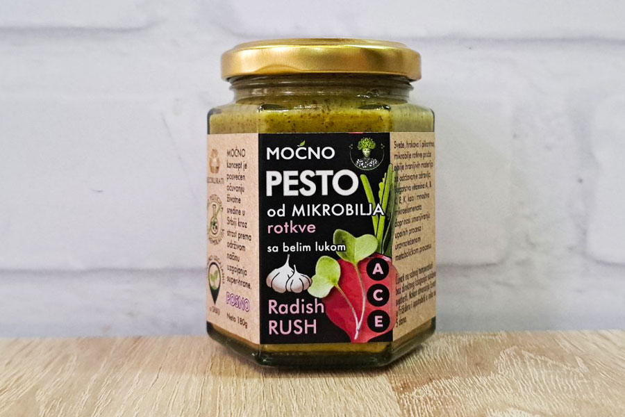 Pesto od mikrobilja rotkve