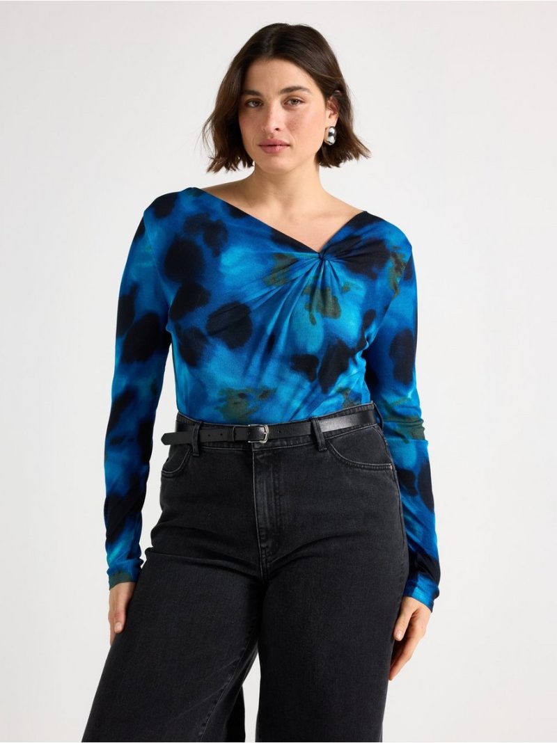 Majica – Long-sleeved top
