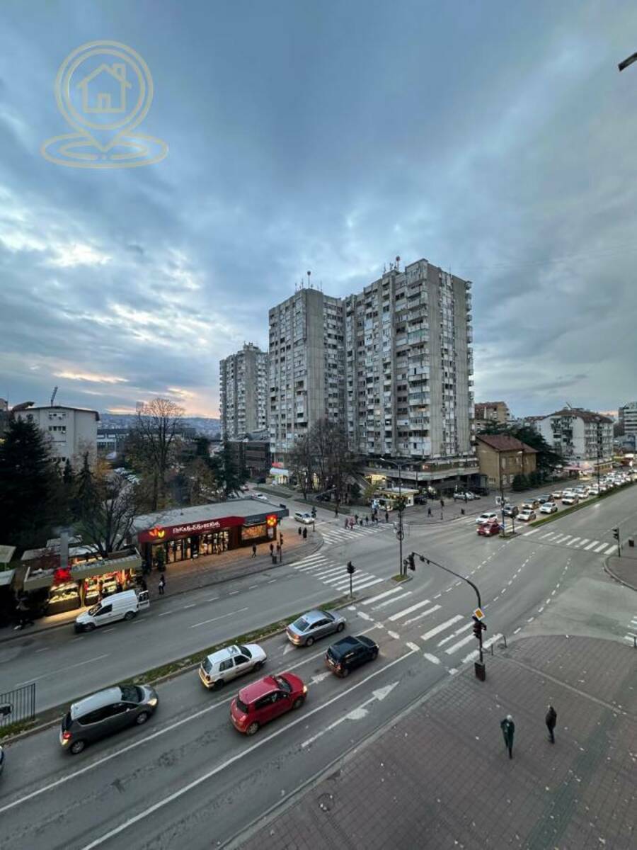 Troiposoban stan za izdavanje kod Kliničkog centra