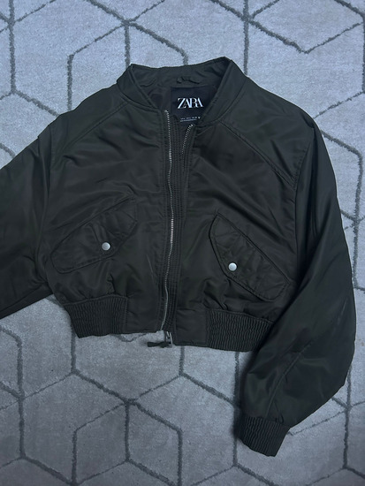 ZARA bomber jakna