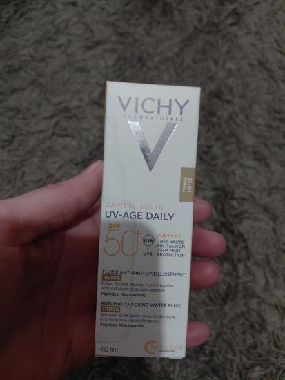 Vichy capital soleil UV age daily fluid