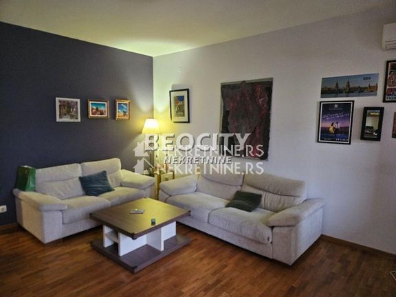 Voždovac, Lekino brdo, Banjalučka, 2.0, 55m2, 700EUR