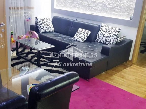 Vračar, Crveni krst, 3.0 stan, 55m2, 730 EUR