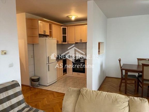 Voždovac, Vojvode Vlahovića, 3.0 stan, 71m2, 600 EUR