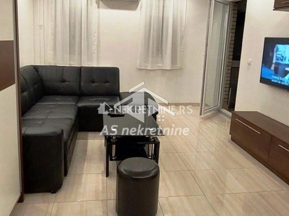 Savski venac, Balkanska, 3.0 stan, 58m2, 1000 EUR