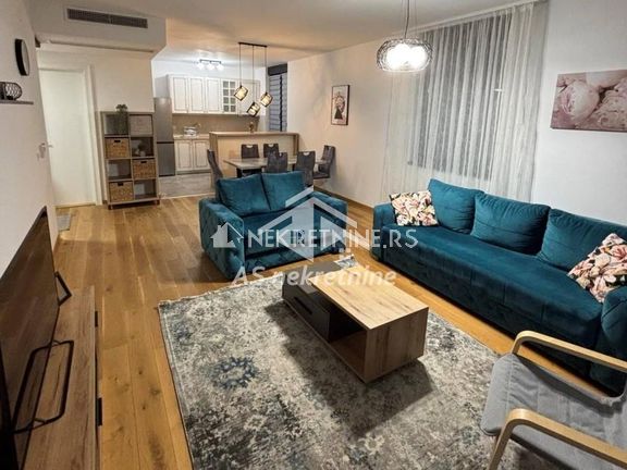 Zemun, Gornji grad, 2.0 stan, 61m2, 850 EUR