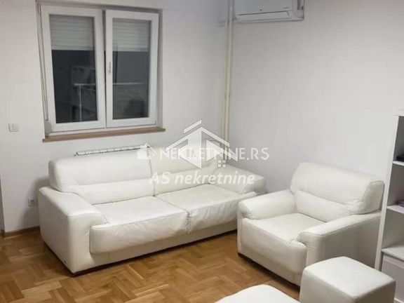 Savski venac, Višegradska, 5.0 stan, 100m2, 1450 EUR