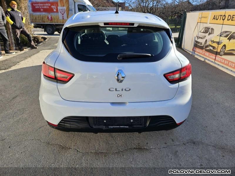 Renault Clio DV369 Kompletan Auto U Delovima