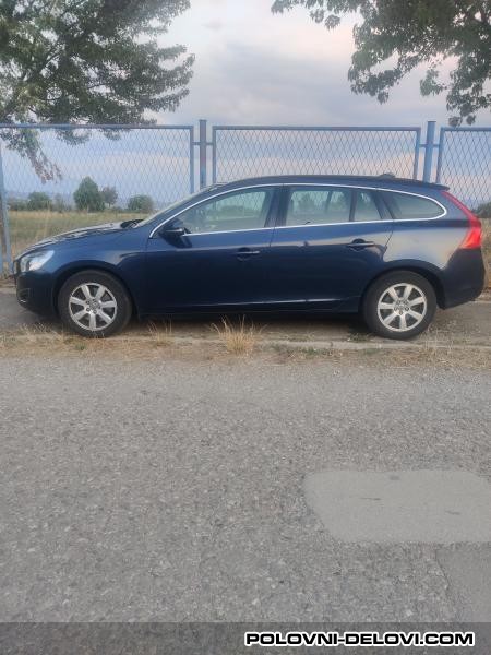 Volvo V60 Kompletan Auto U Delovima