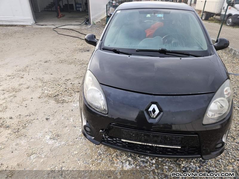 Renault Twingo NV676 Kompletan Auto U Delovima