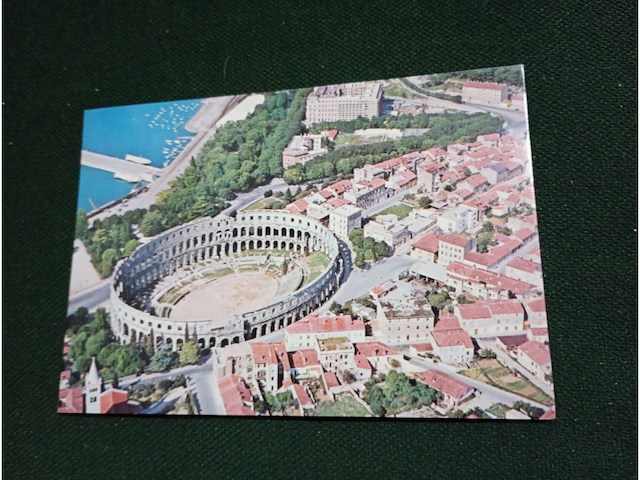 Pula