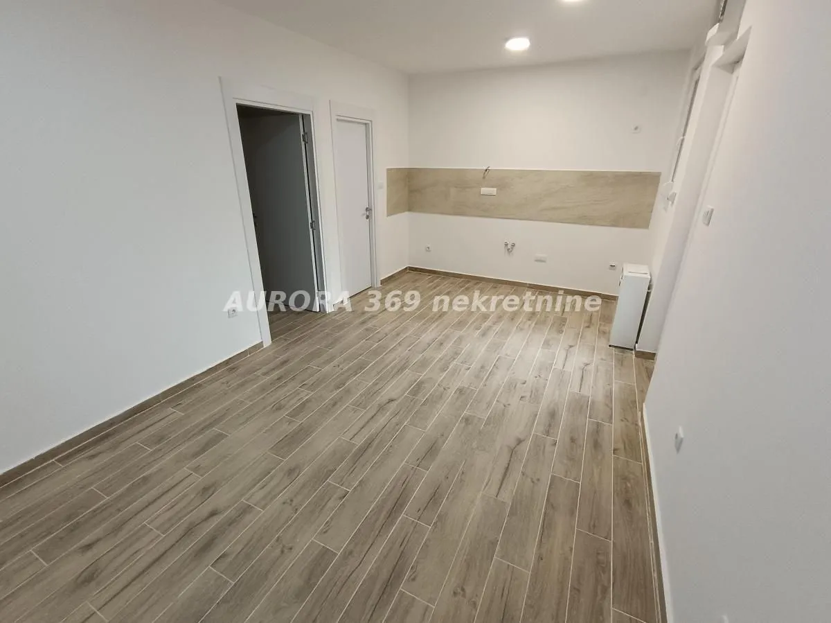 Prodaja, jednosoban stan, 32m², Adice, Novi Sad Sve Podlokacije