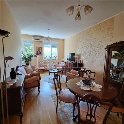 Stan,Novi Sad,Liman 3,kv: 90.00, € 275000