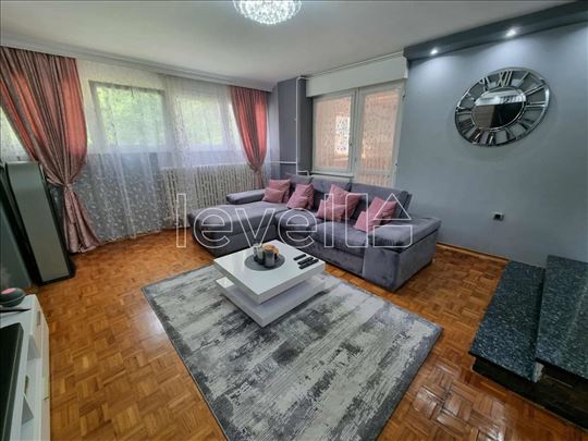 Stan,Novi Sad,Liman 3,kv: 89.00, € 290000