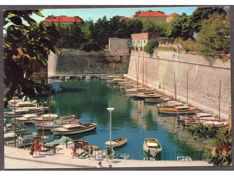 185 - Zadar 1967 - razglednica putovala