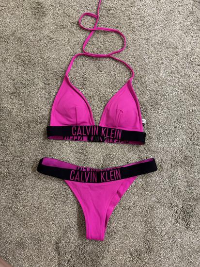 Calvin Kelin pink kupaci