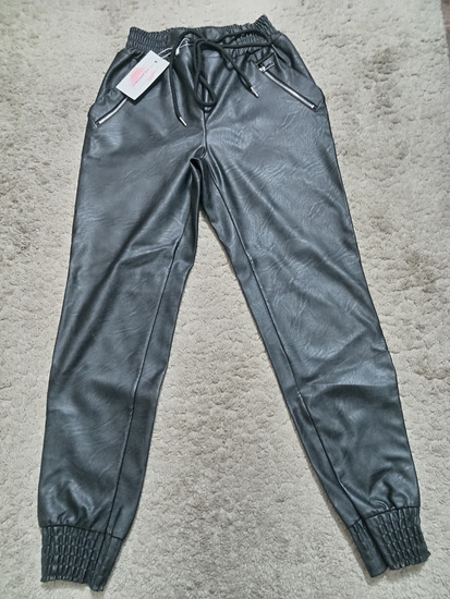 Pantalone novo SNIŽENO 1200