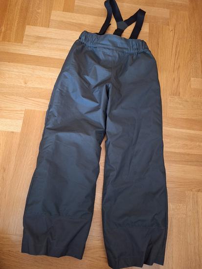 Odlične ski pantalone kao nove