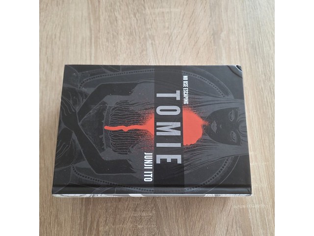 Tomie manga by Junji Ito HC