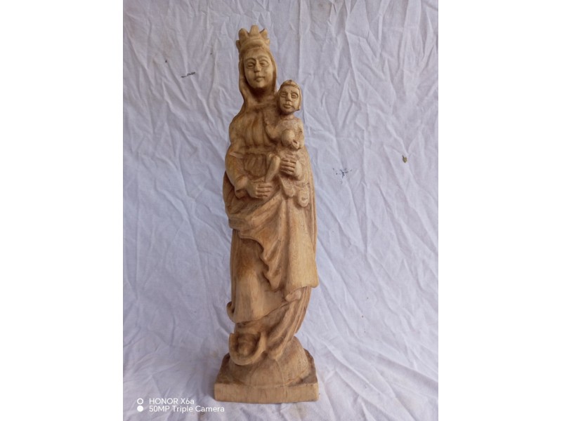Drvena figura
