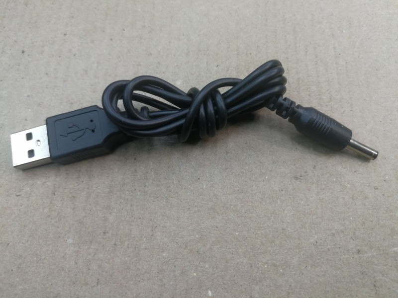 USB kabl sa 3,2mm konektorom
