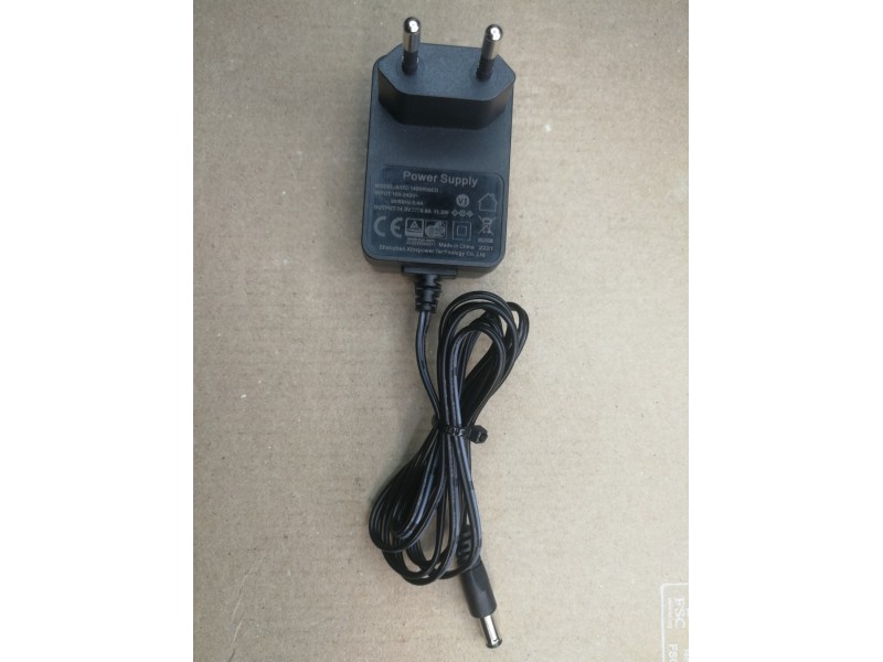 Adapter 14V --- 0,8A 11,2W