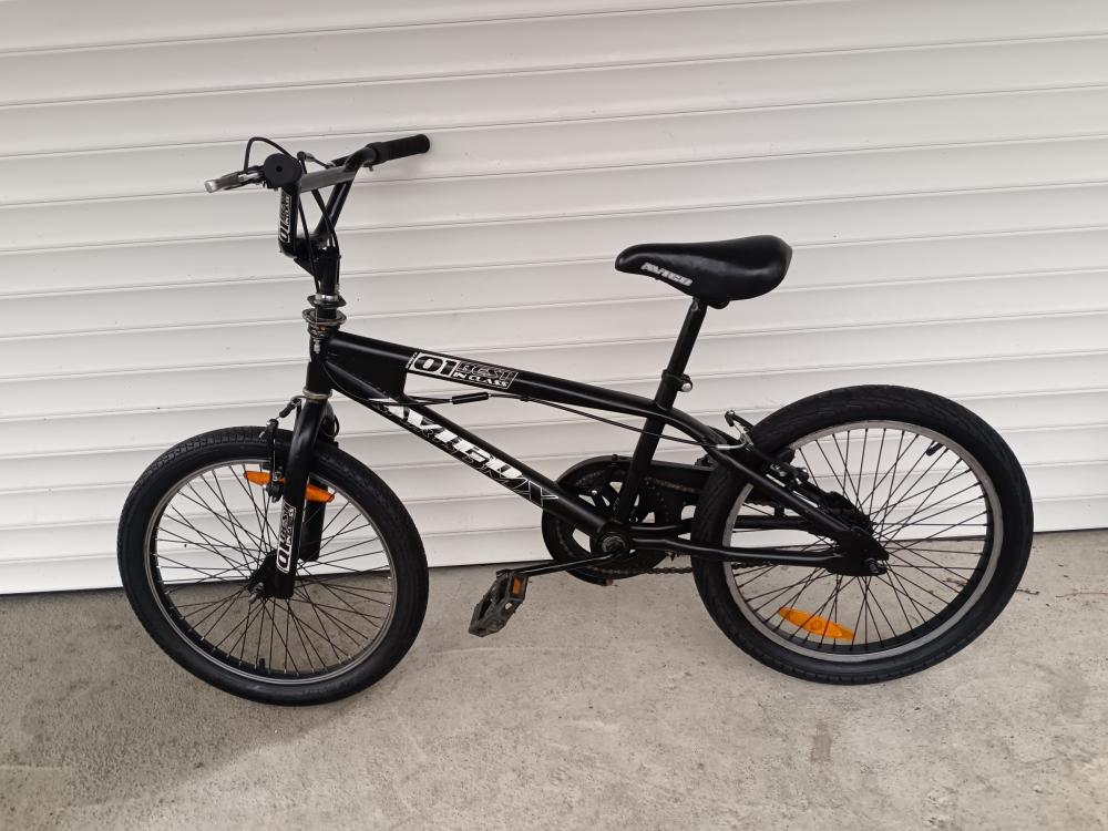 BMX avico