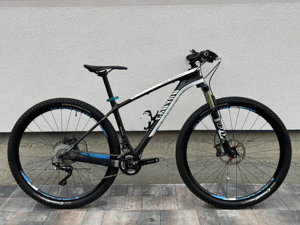 Grand CANYON f10 29er karb ful XT extra stanje FOX