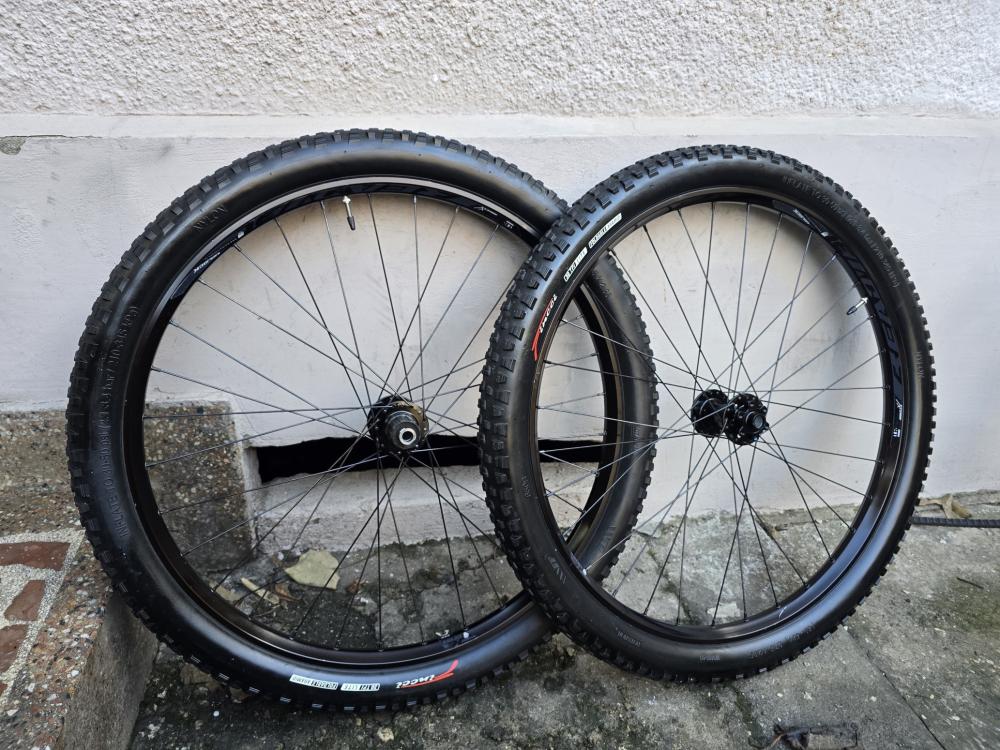 Black jack 27.5 boost 30mm tockovi DISK