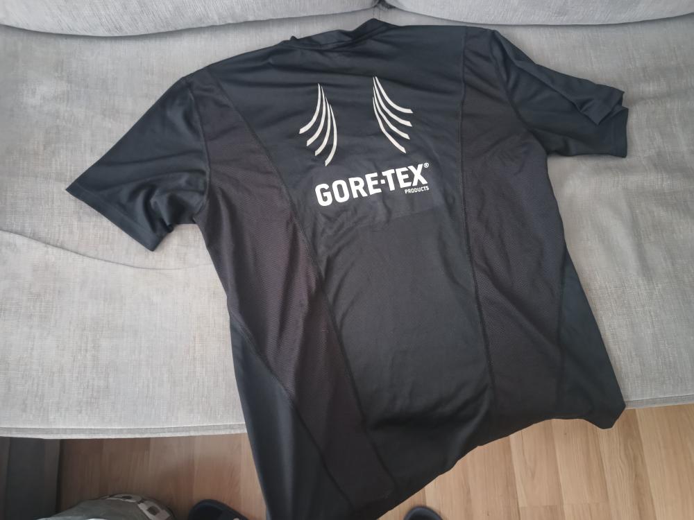 Gore Running Wear L-XL Majca za Trčanje