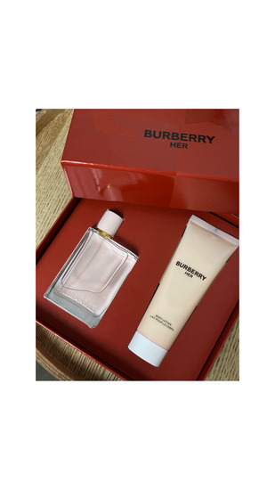 Burberry her set (parfem 50ml) NOVO
