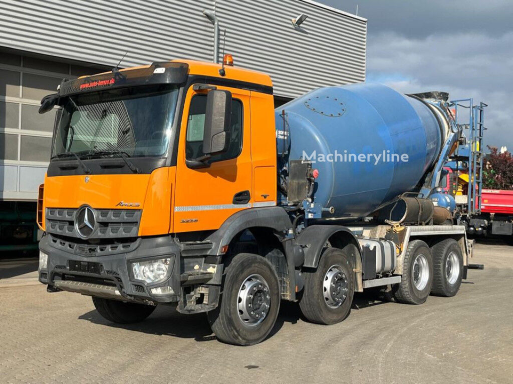 Stetter AM 9/8 FHCLL na šasiji Mercedes-Benz Arocs 3236 kamion s mešalicom za beton