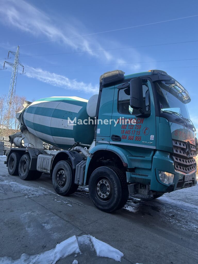 Symex SM 12 m3 na šasiji Mercedes-Benz Arocs 3742 kamion s mešalicom za beton